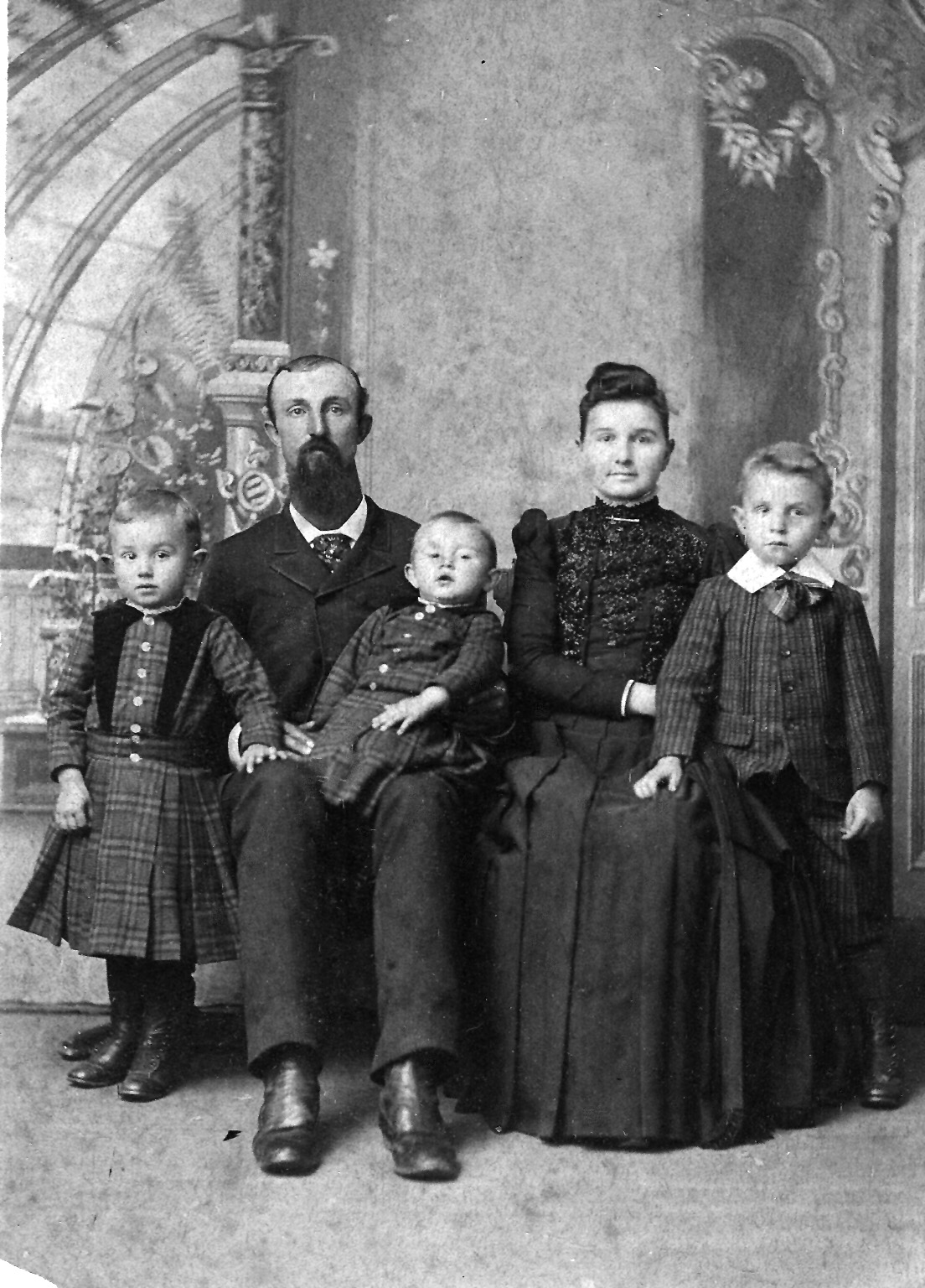 Bill Hargiss' youth, 1887